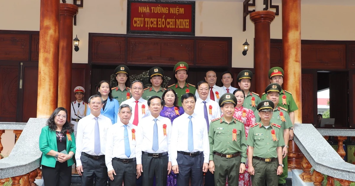 Trưởng Ban Tổ chức Trung ương dự Ngày hội toàn dân bảo vệ ANTQ tại Cần Thơ