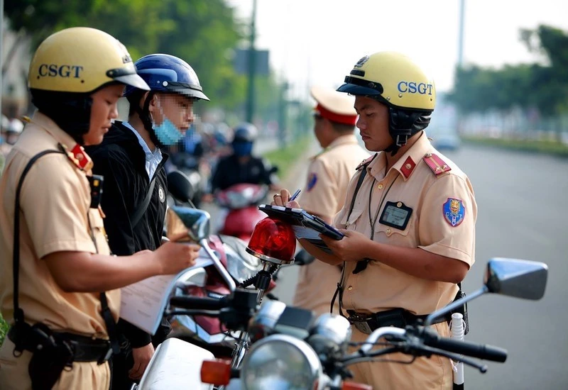 Siết chặt kỷ cương chấp hành pháp luật về giao thông đường bộ